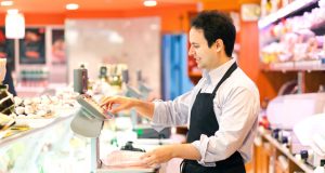 Retail: working on the shop floor - Jobs & Careers magazine